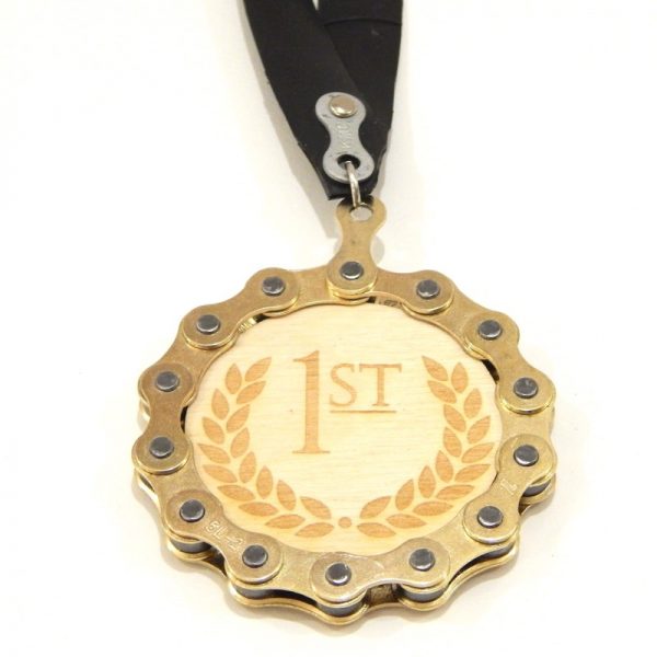 Recycled bike chain medal - ReCycle & BiCycle